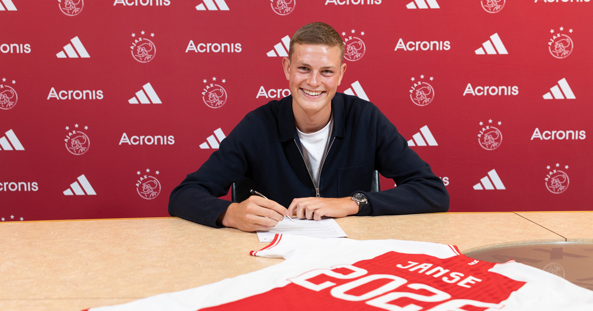 Ajax contracteert Dies Janse